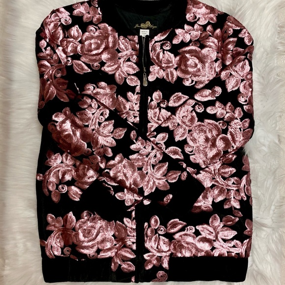 Joan Boyce | Jackets & Coats | Joan Boyce Zippered Pink Appliqu Jacket ...